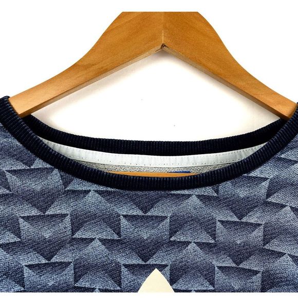 adidas | Tops | Adidas Trefoil Blue Chevron Pattern Cropped Tee S ...